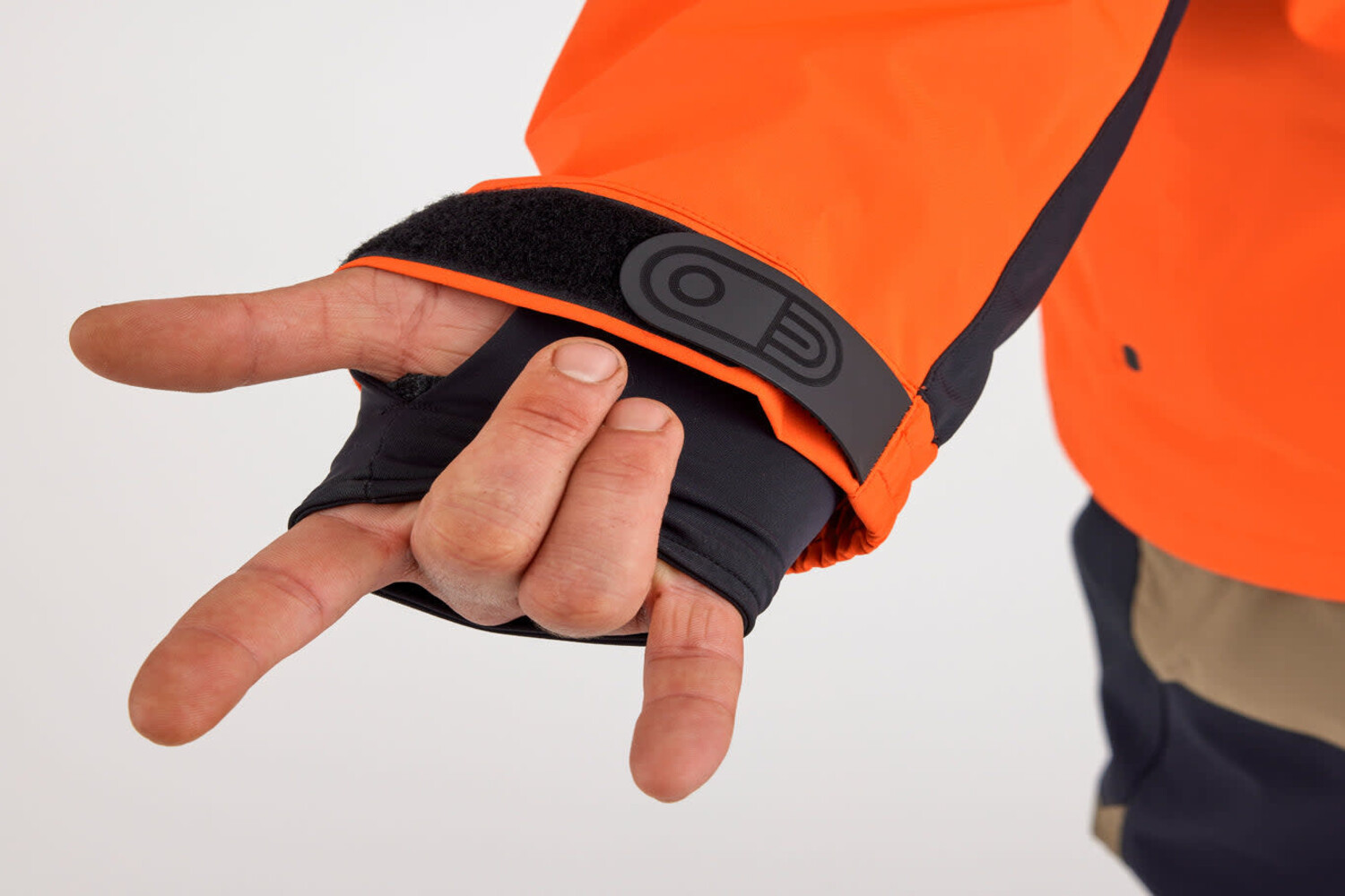 Airblaster Beast 2L Jacket 2025 (Mens) | Orange - The Drop Rideshop