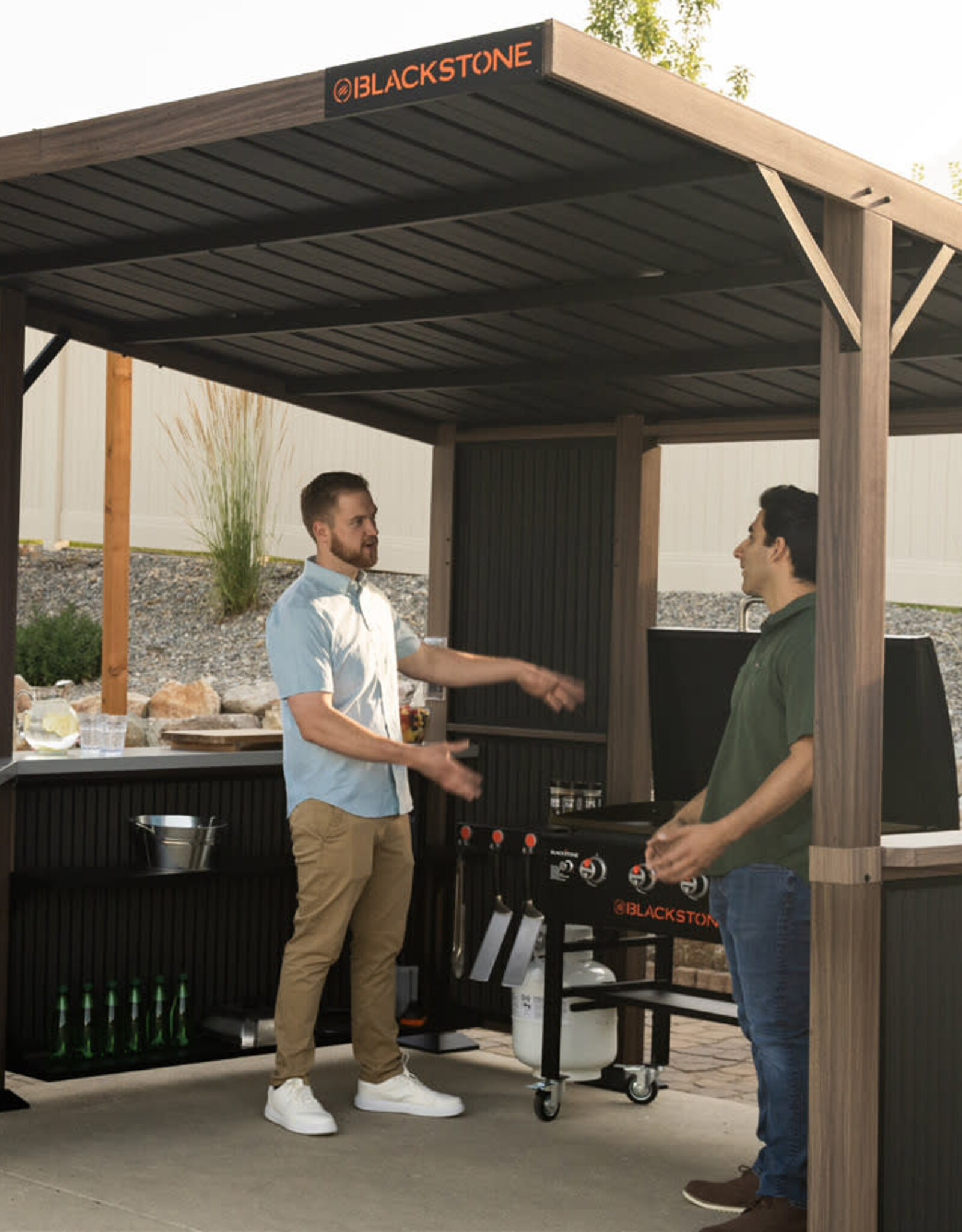 Blackstone Blackstone 10' x 10' Bar & Grill Pavilion--6000 - Outdoor ...
