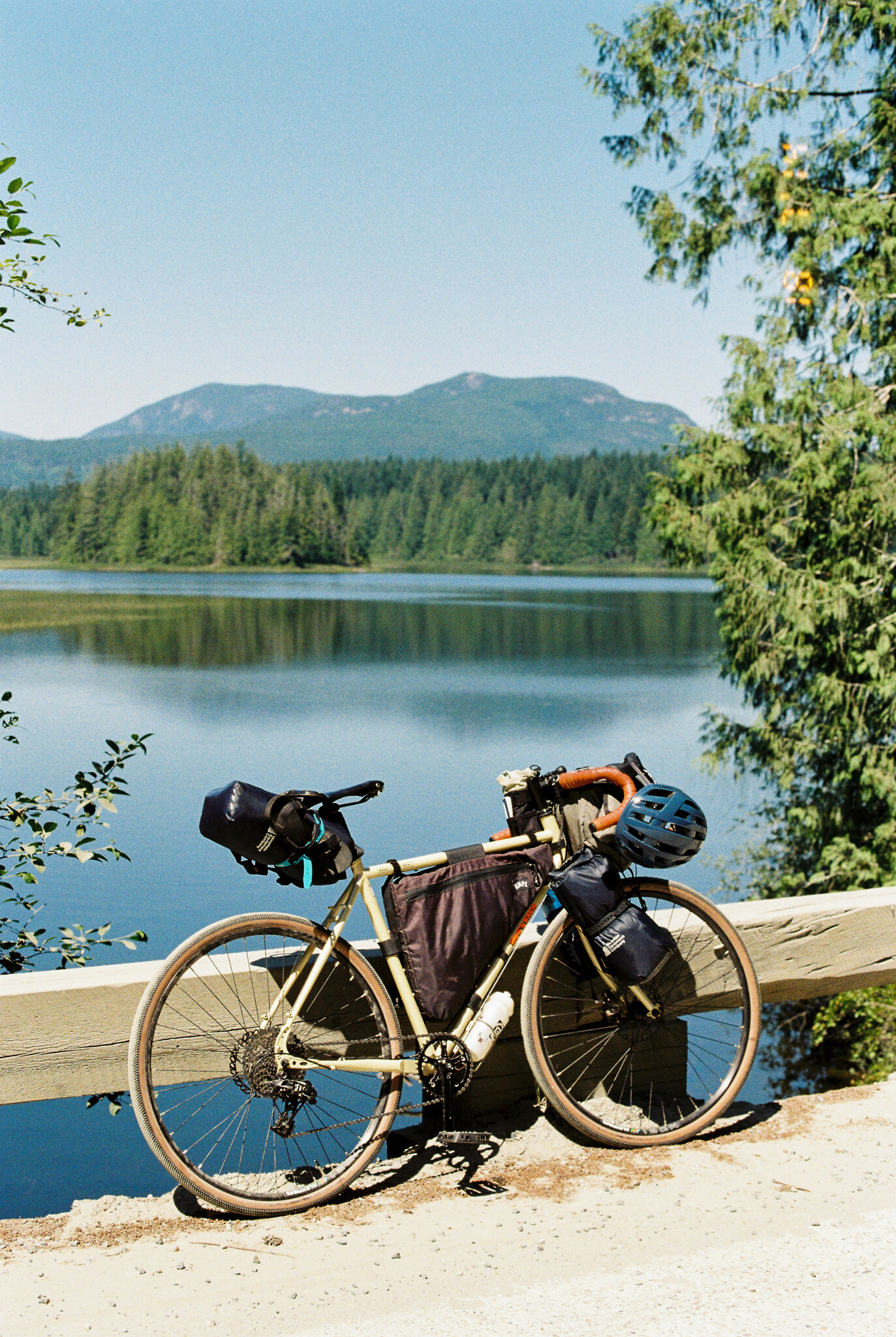 C&L News - Clover's 10 Lakes Hog's Back Lap - C&L Cycles