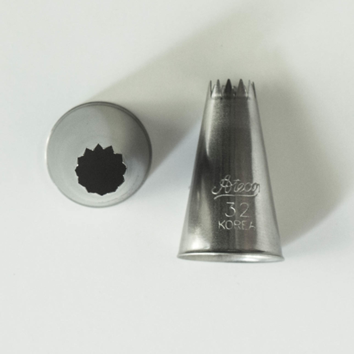 Ateco French Star Pastry Tip #862 - Whisk