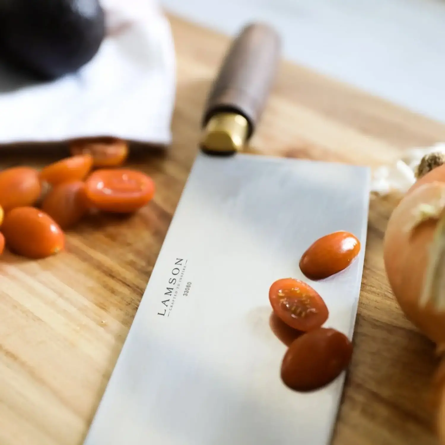 cleaver, chinese walnut - Whisk