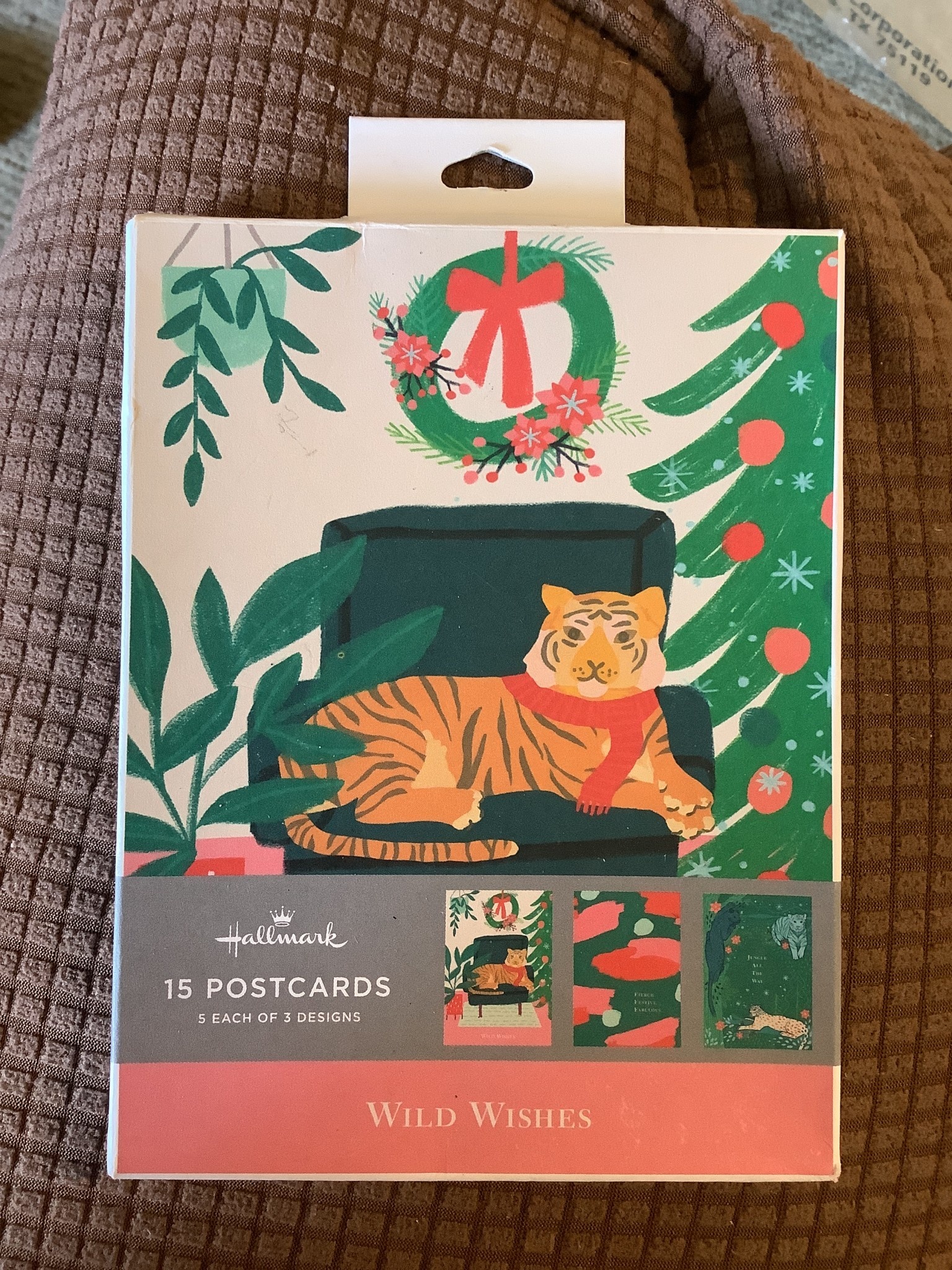Hallmark 15 Postcards Wild Wishes Holidays - D3 Surplus Outlet