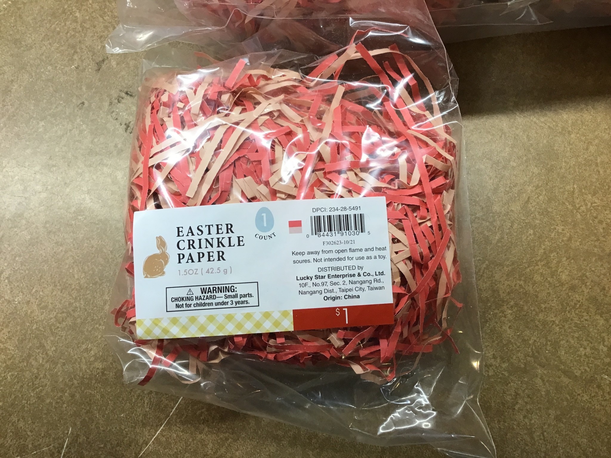 Easter Crinkle Paper - red/pink - D3 Surplus Outlet