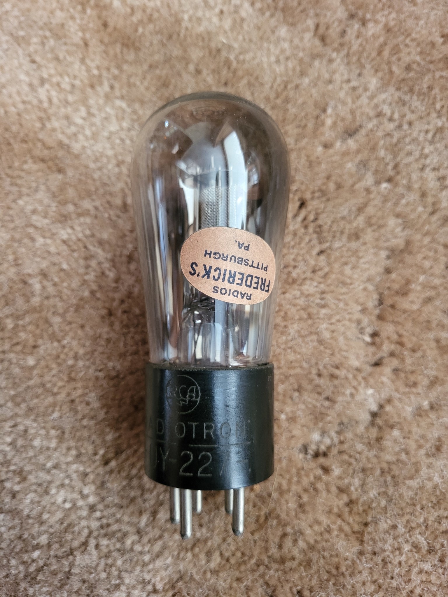 *Not Tested/As-Is RCA Radiotron Globe UY-227 Vacuum Tube Frederick's ...