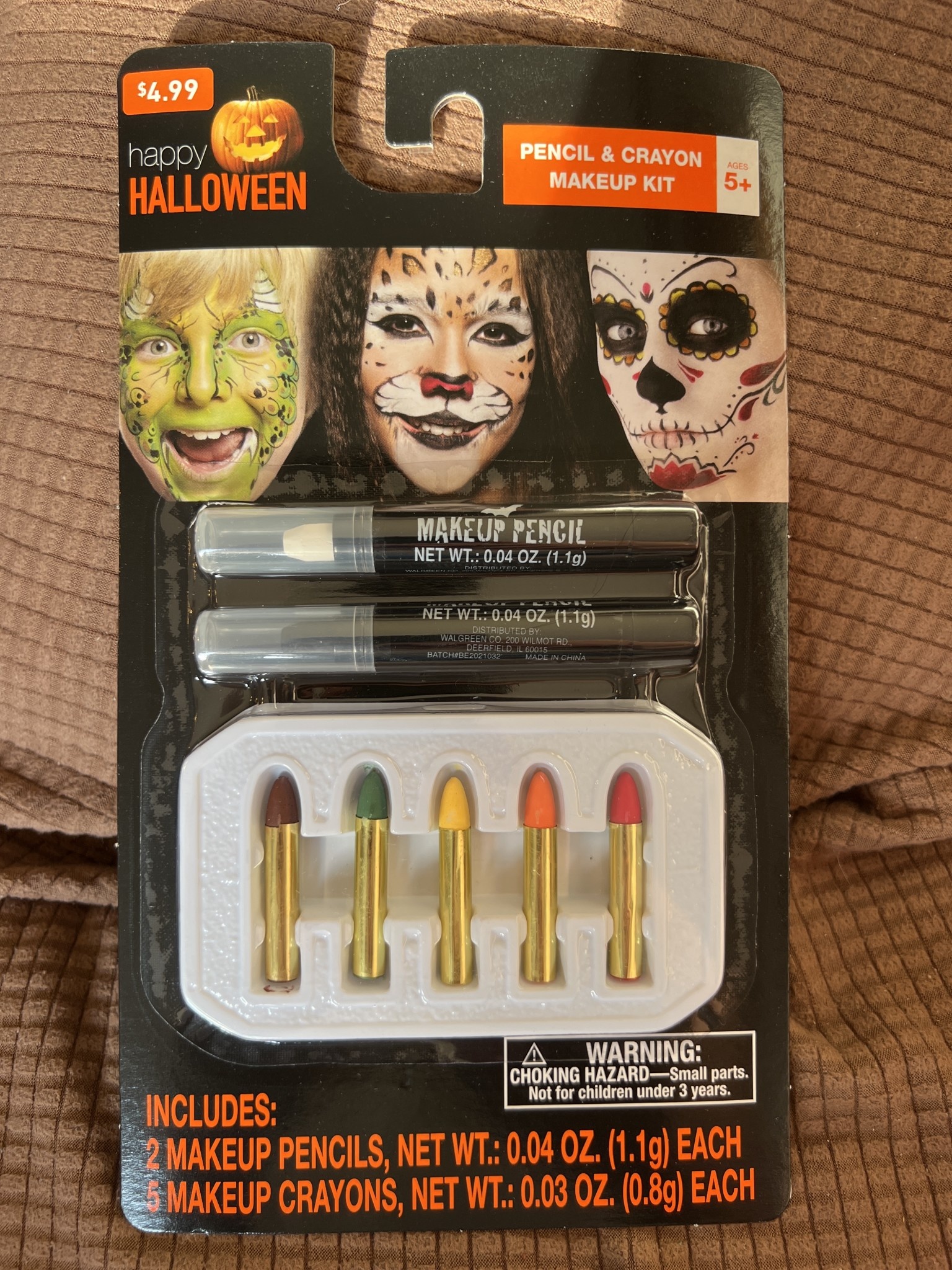 Halloween Pencil & Crayon Makeup Kit - D3 Surplus Outlet