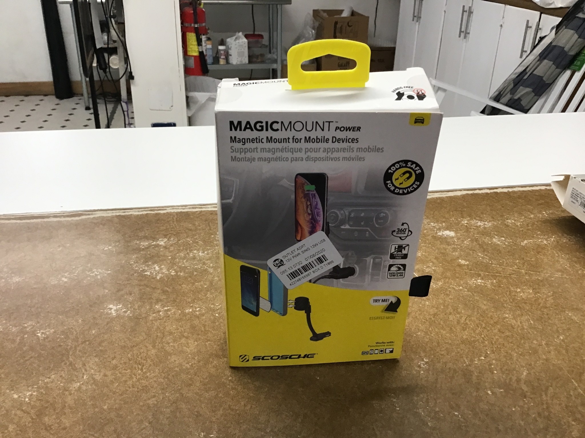 *box damage/open* Scosche Magic Mount 12V USB Mount MAG12V2 - D3 ...