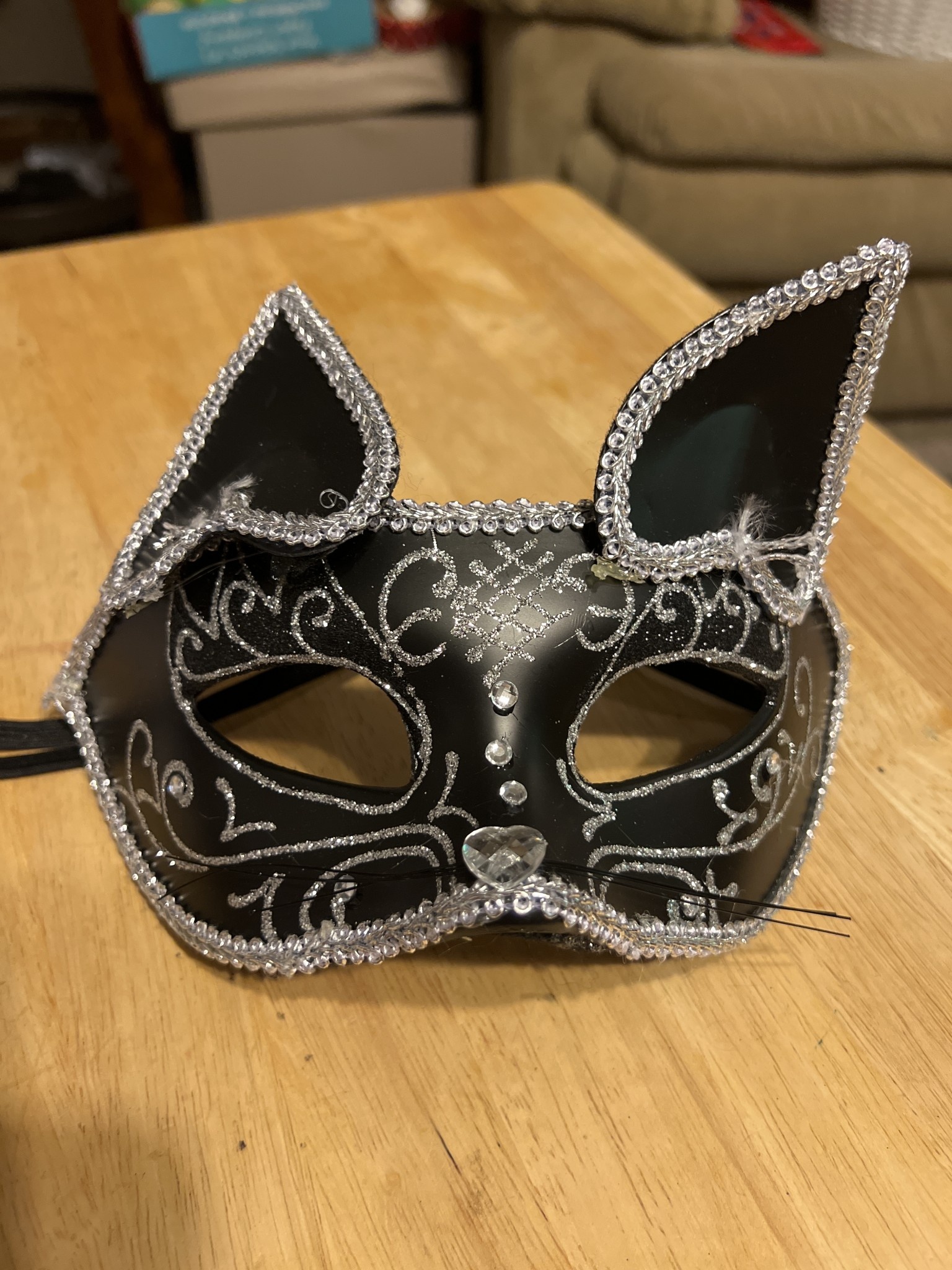 Broken mask- Halloween Mask- black cat masquerade - D3 Surplus Outlet