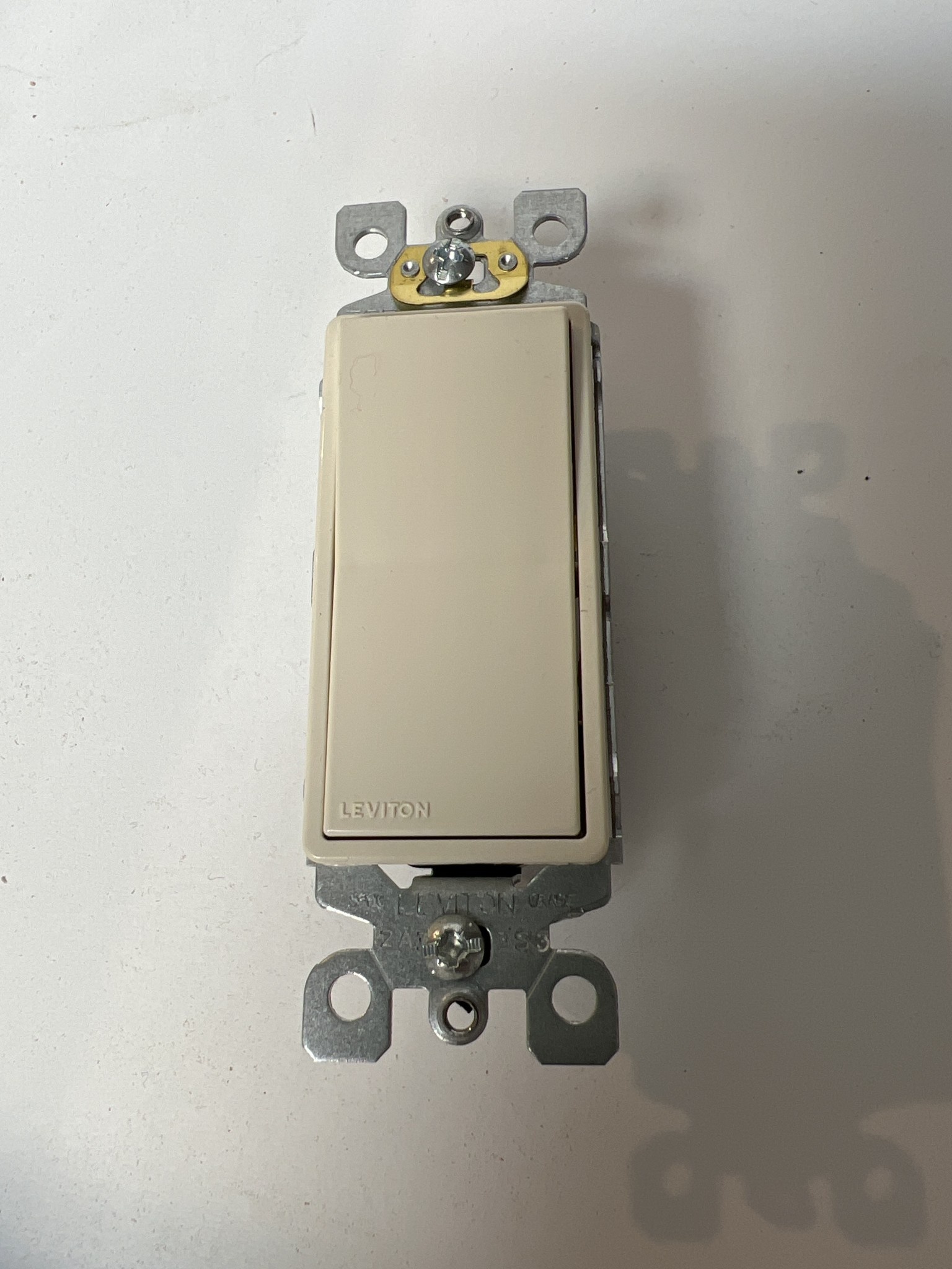 Leviton Push Switch - cream 15A-120V - D3 Surplus Outlet