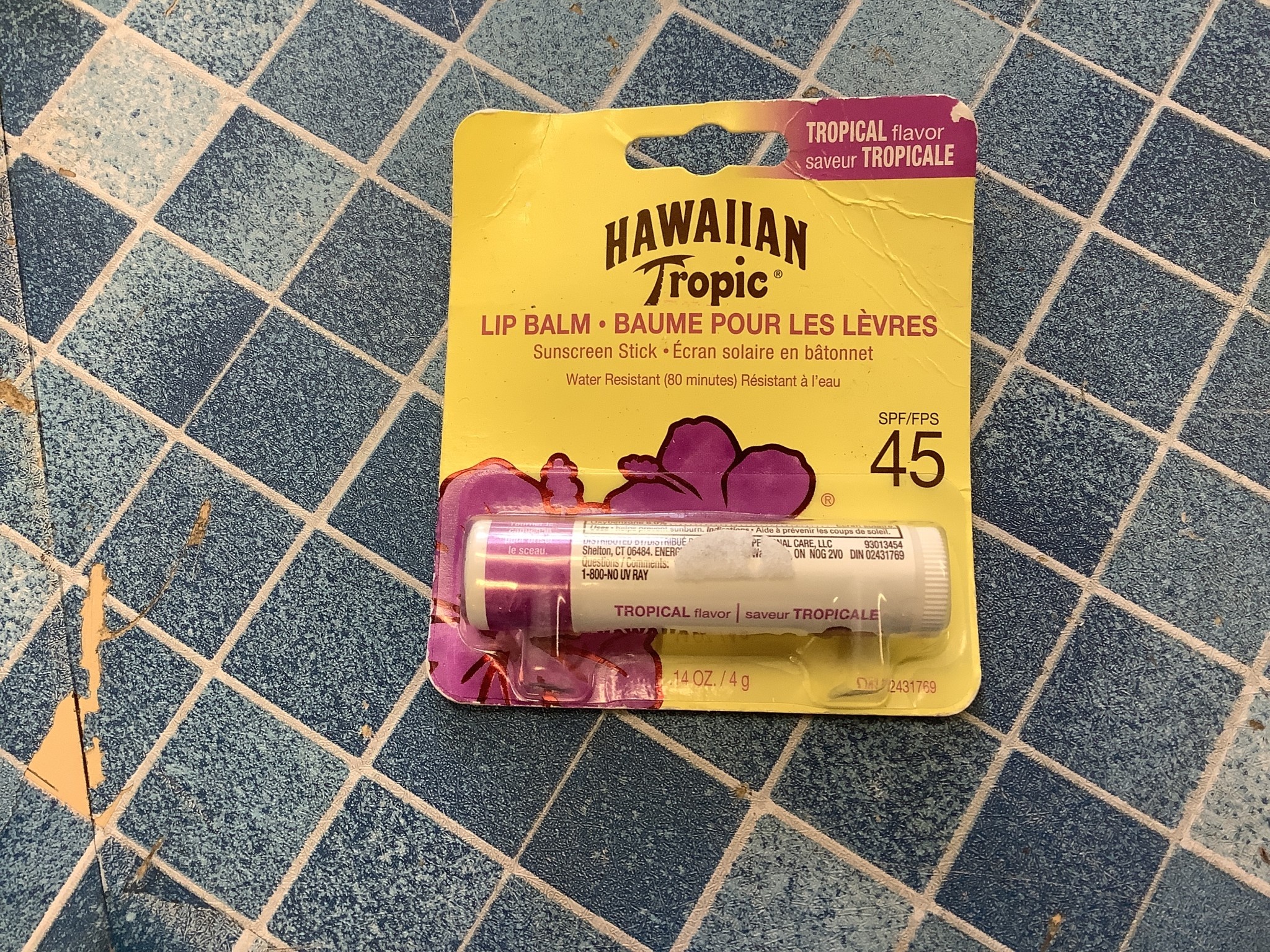 (Expired 2021, Damaged Package) Hawaiian Tropic Lip Balm SPF 45 - D3 ...