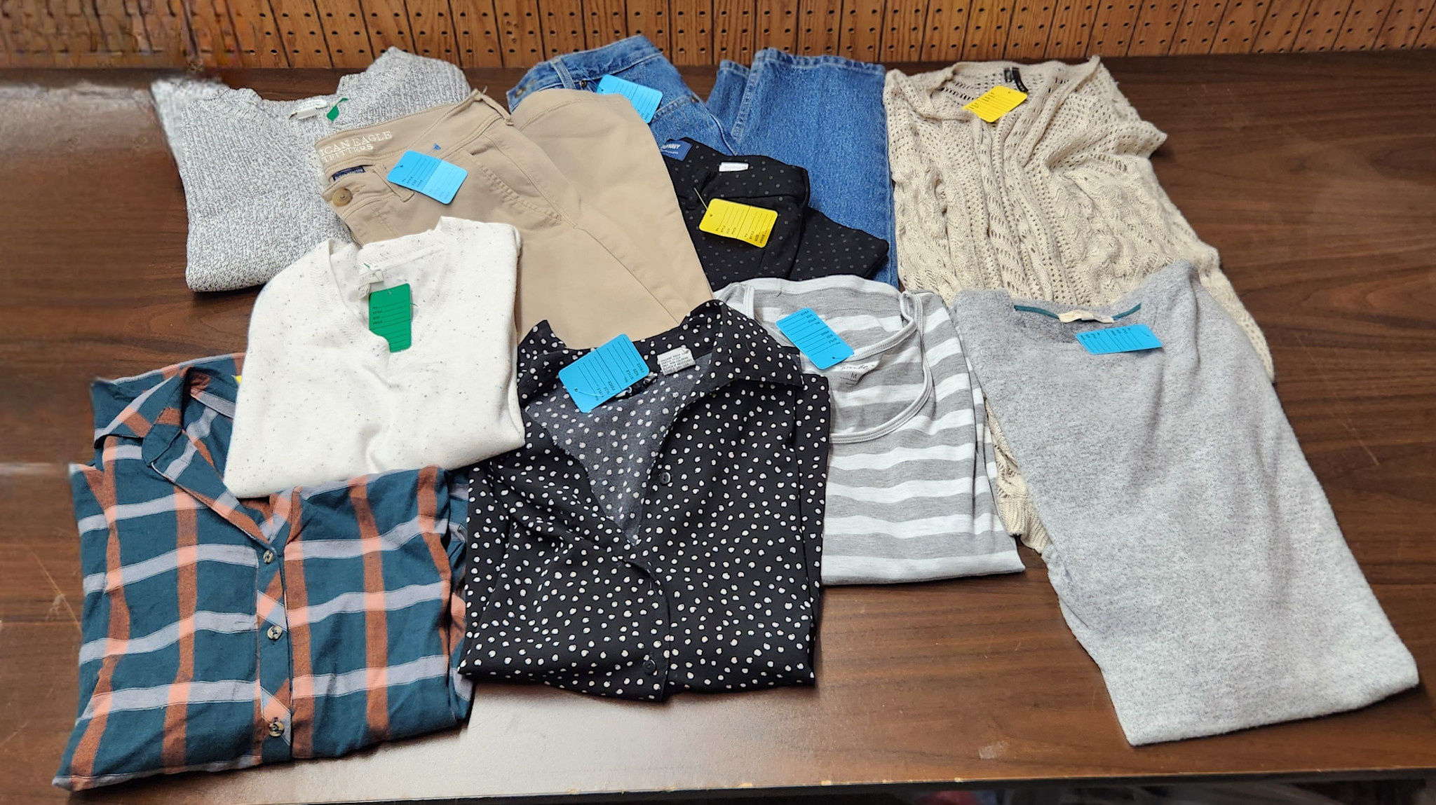 Wardrobe Refresh: 10 Piece Mixed Clothing Bundle - D3 Surplus Outlet
