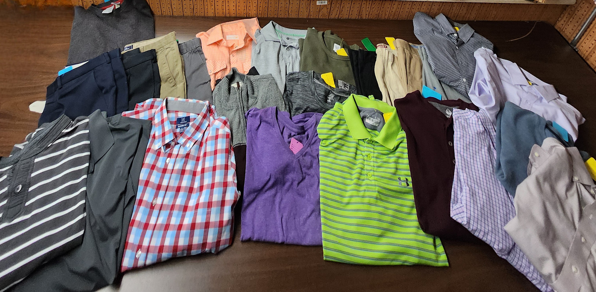 Men's Reseller Bundle 25 Pack - Mixed Items/Sizes - D3 Surplus Outlet