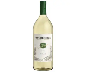 WOODBRIDGE RM REISLING 1.5L - Cork 'N' Bottle