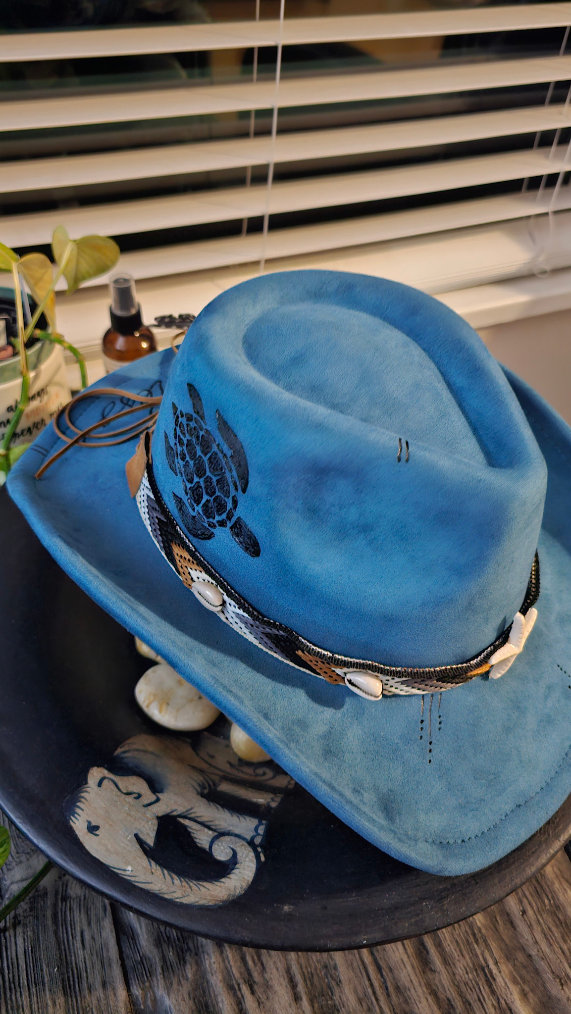Felt Cowboy Hat with design burn by Stacey Smith - Turtle in blue - Stó ...