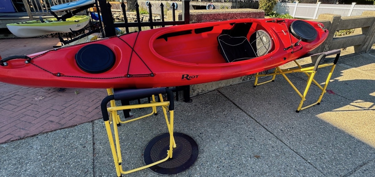 Used Riot Bayside 12 Kayak - The Kayak Centre