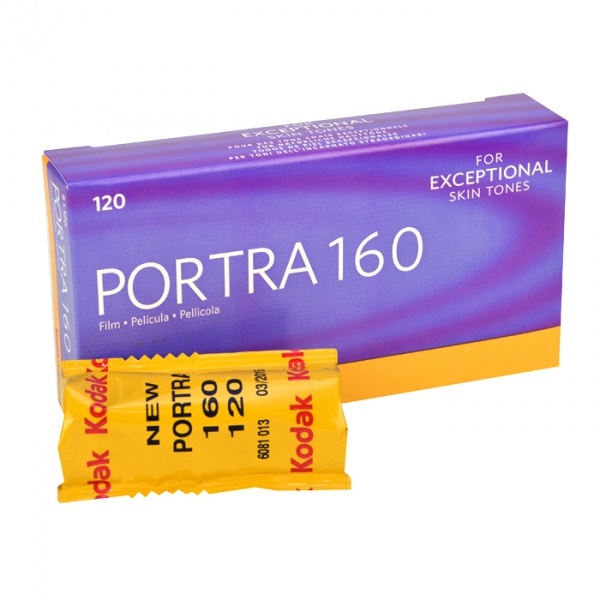KODAK Portra 160 120 - Biggs Camera