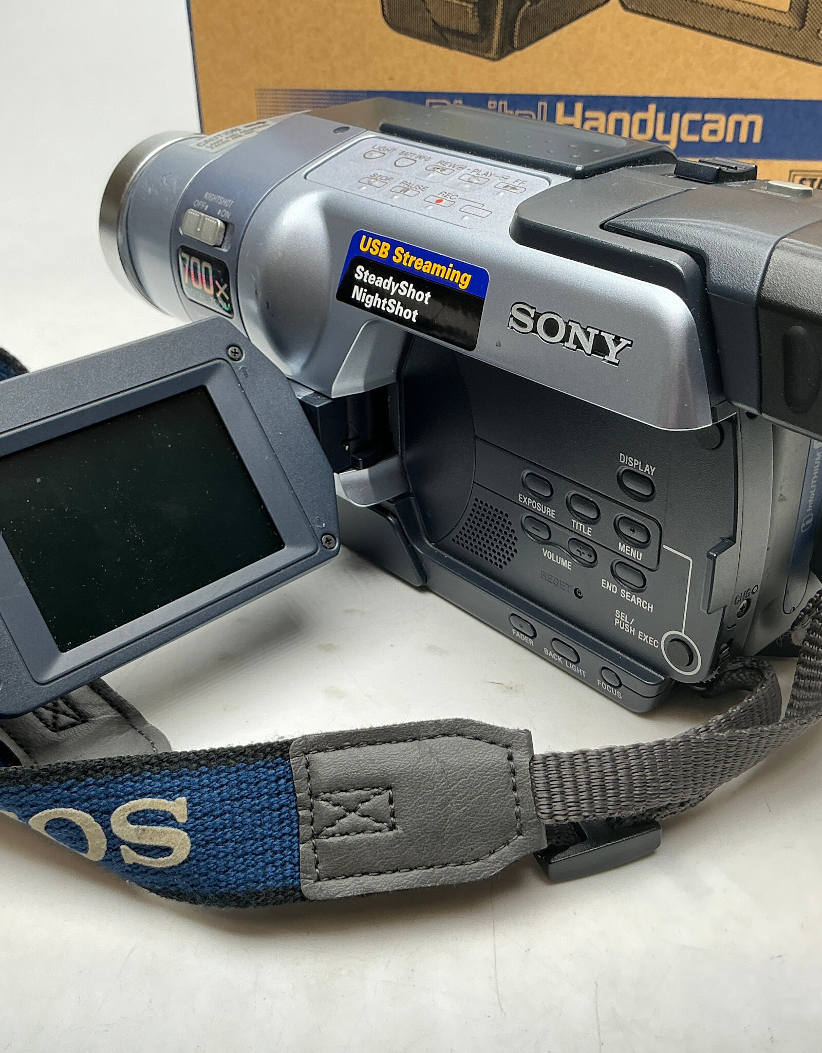 Sony Digital Handycam DCR-TRV250 Digital 8 Camcorder in Box Used Good ...