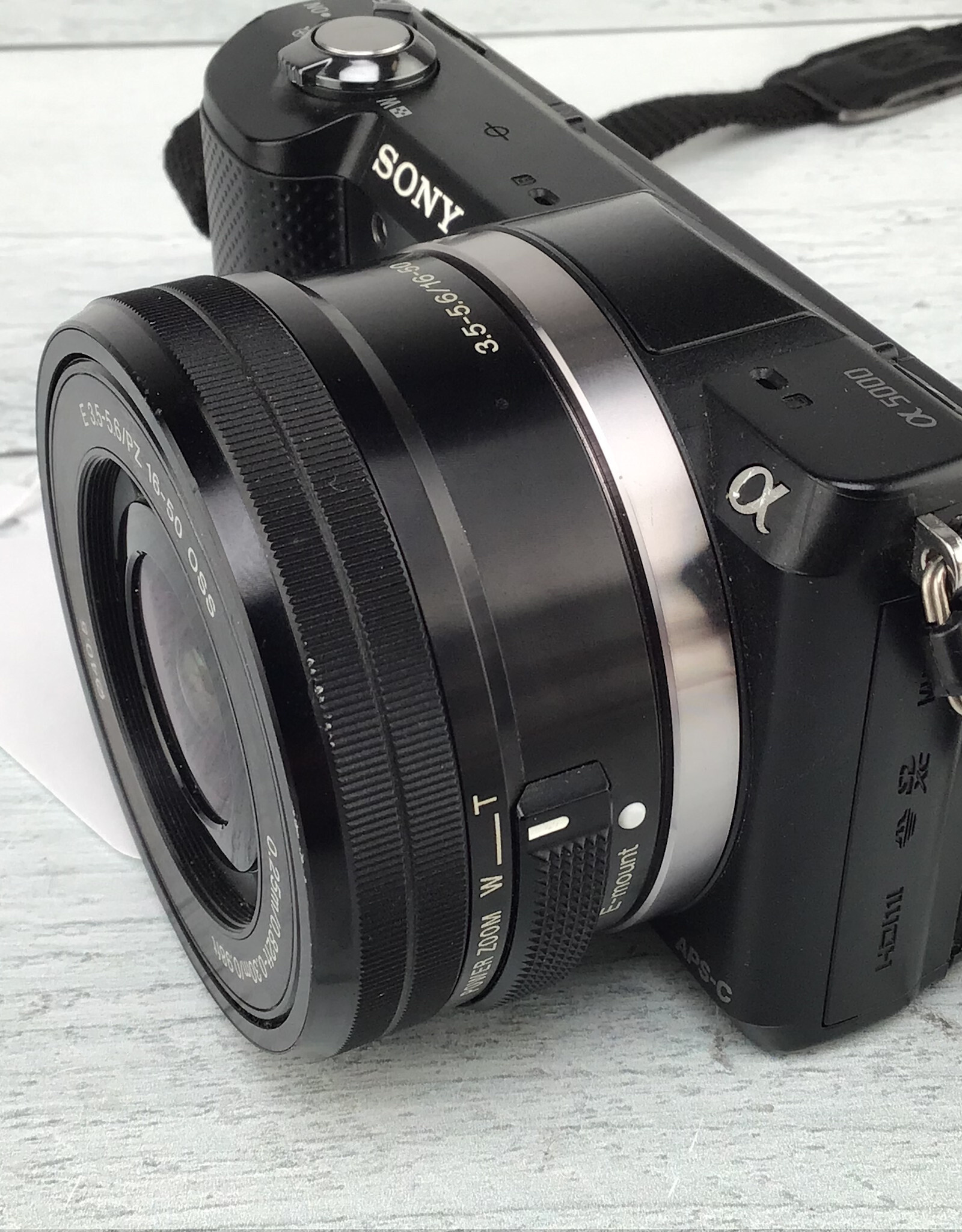 Sony A5000 Camera w/ 16-50mm Used Good - Biggs Camera