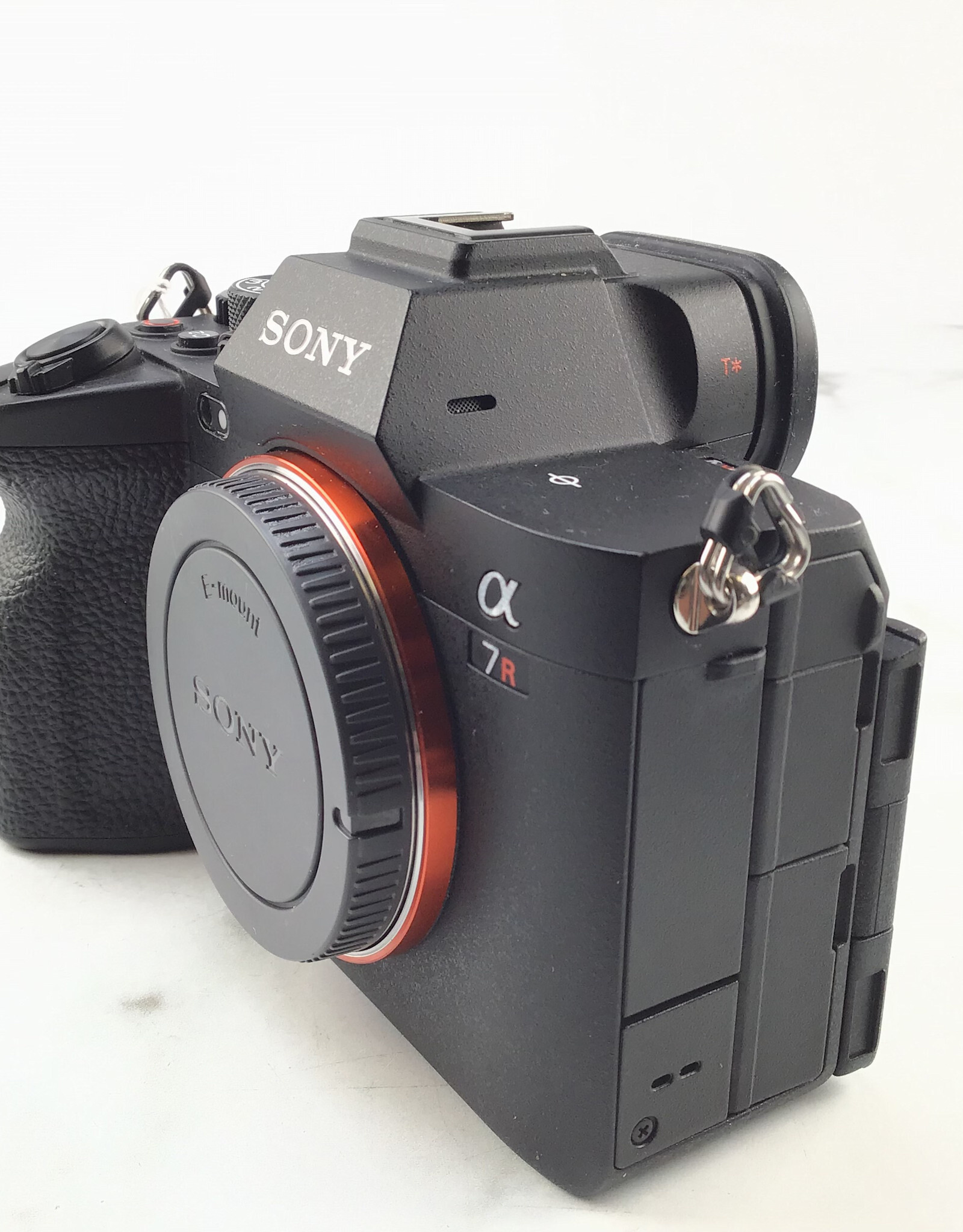 Sony A7RV Camera Body 12480 Shutter Count Used Good - Biggs Camera