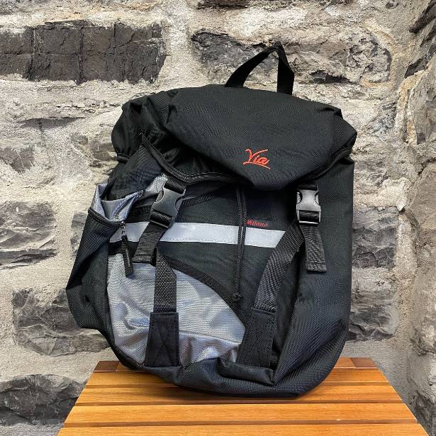 rear bag for rent - Echo Sports Tours