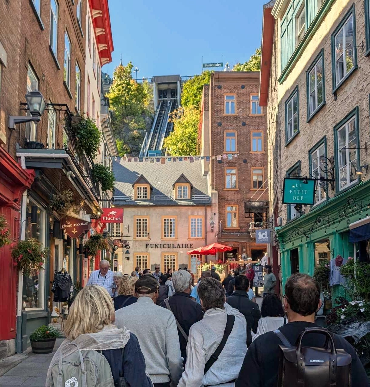 Quebec City Scenic Walking Tour - Echo Sports Tours