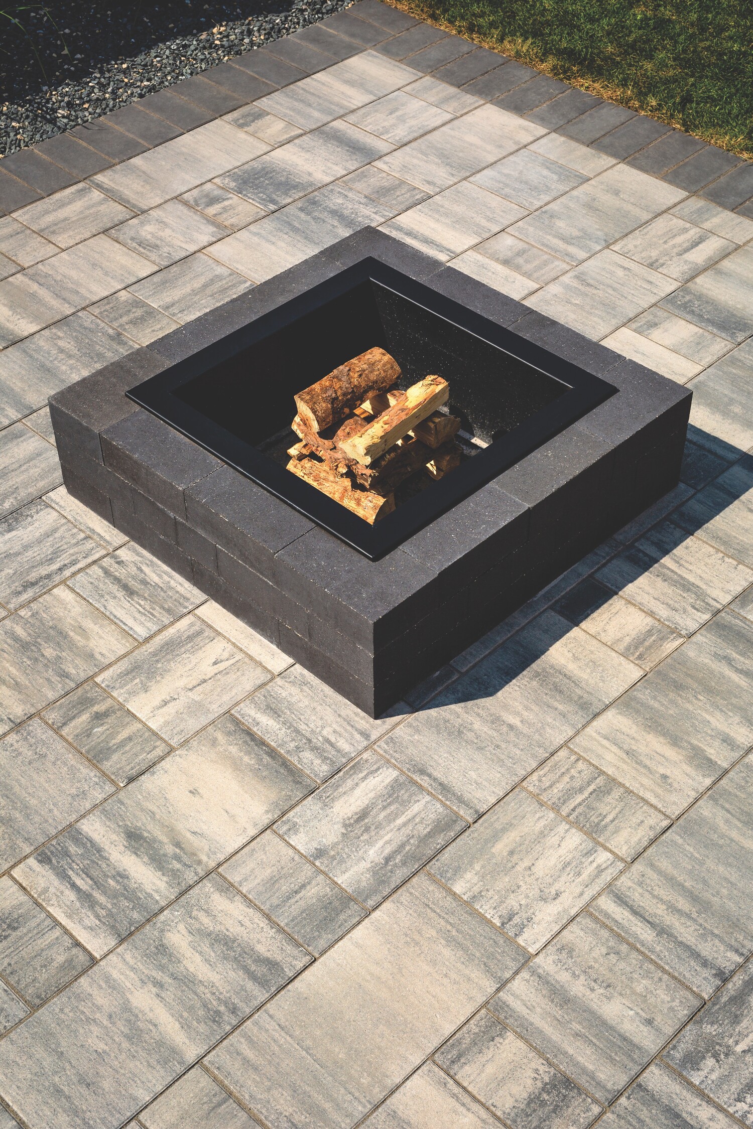 Smooth Quarry Stone Firepit - Complete - CLS Landscape Supply