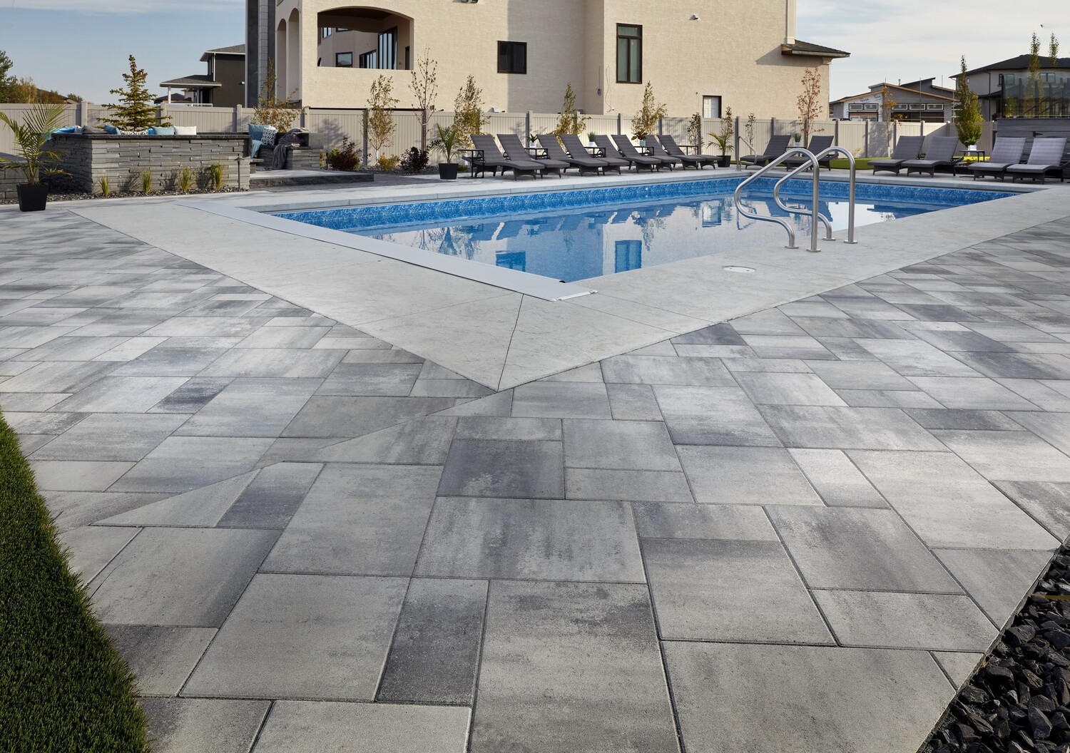 Belgard Dimensions 12 | Concrete Paving Stones for Modern Patios - CLS ...
