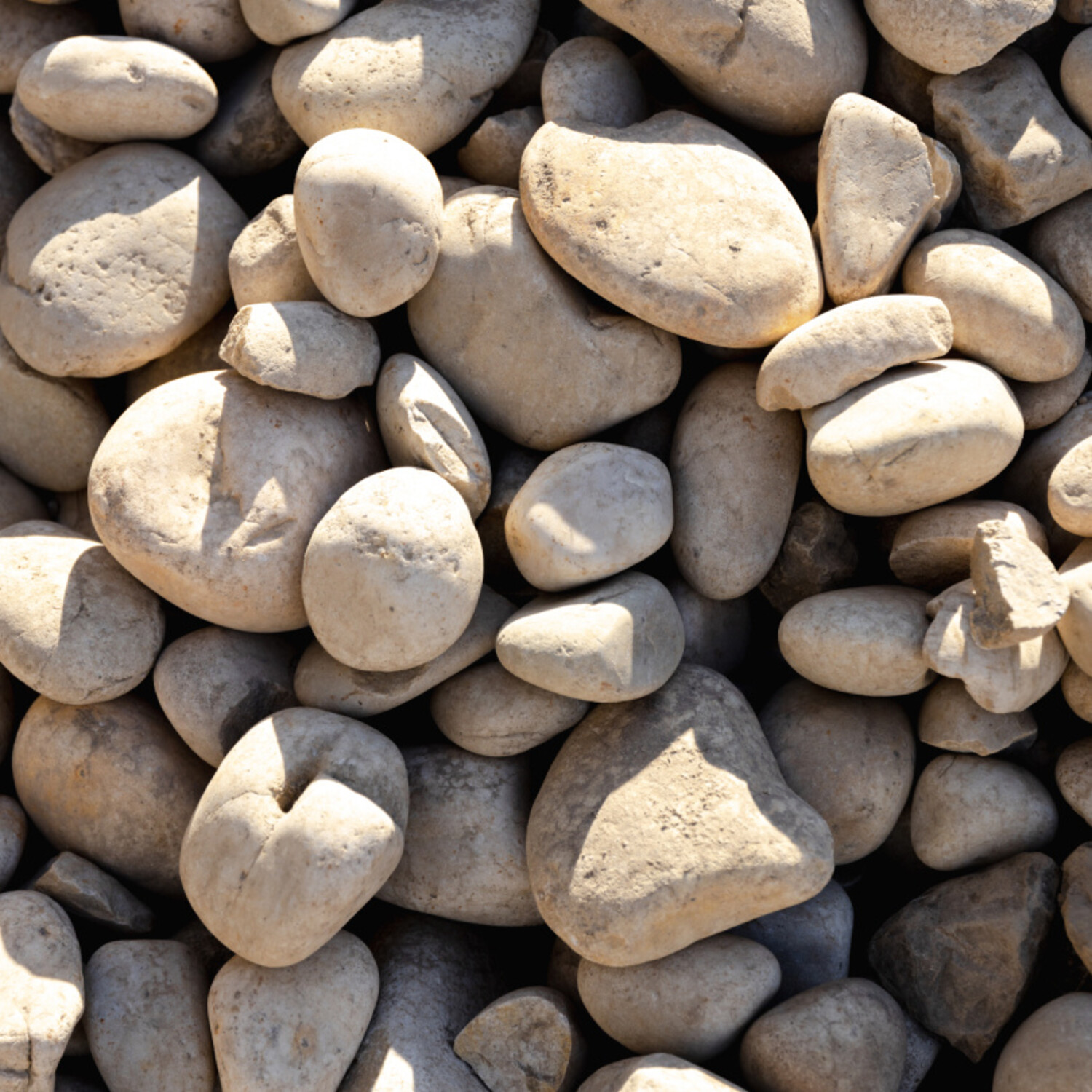 2-4" River Rock - CLS Landscape Supply