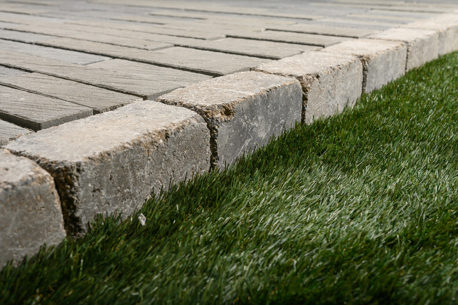 Barkman Quarry Stone Edger – Rustic Garden & Driveway Border - CLS ...