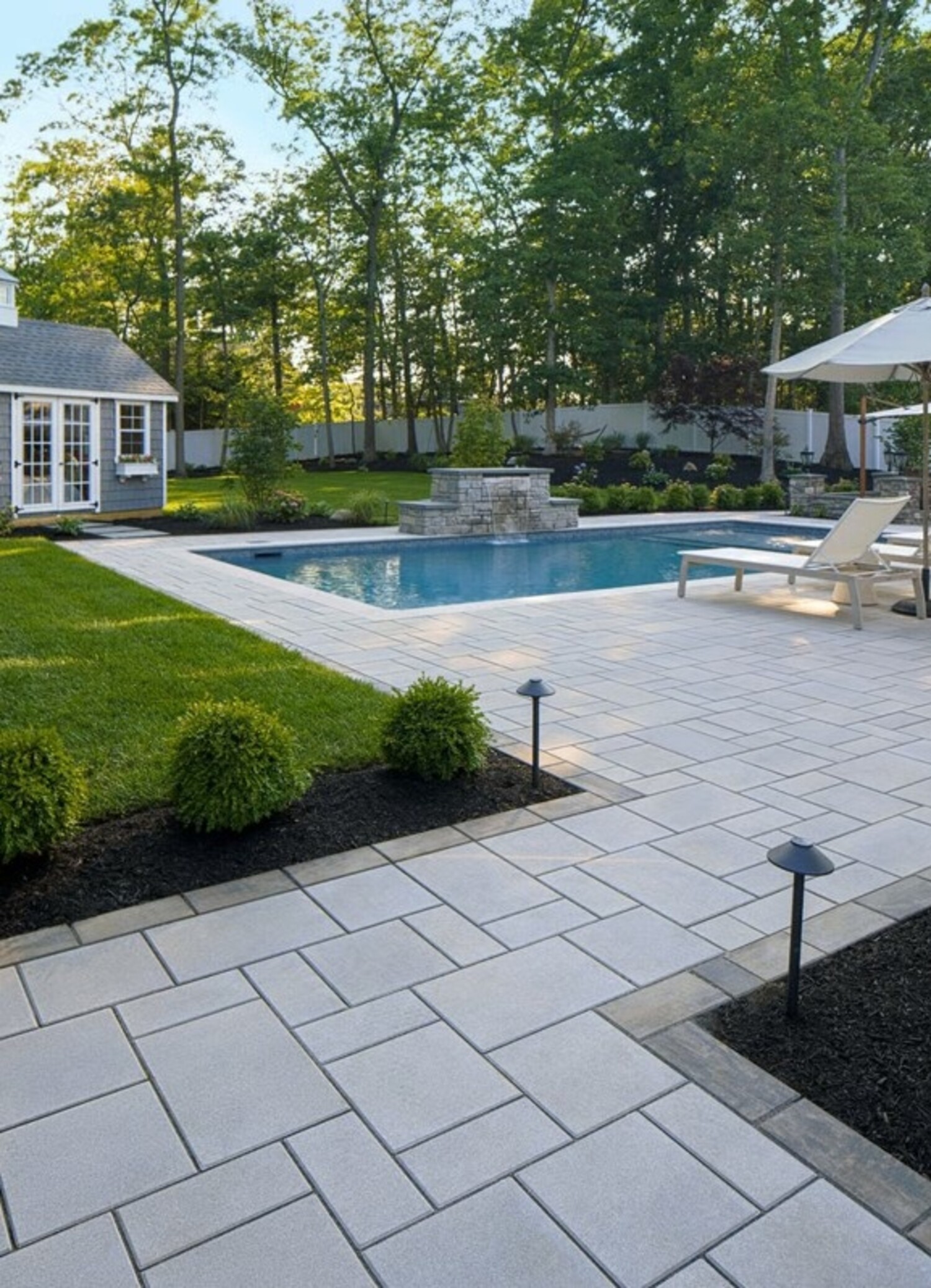 Techo-Bloc Blu 60 Smooth Paving Stones | Modern Patio & Walkway Pavers ...