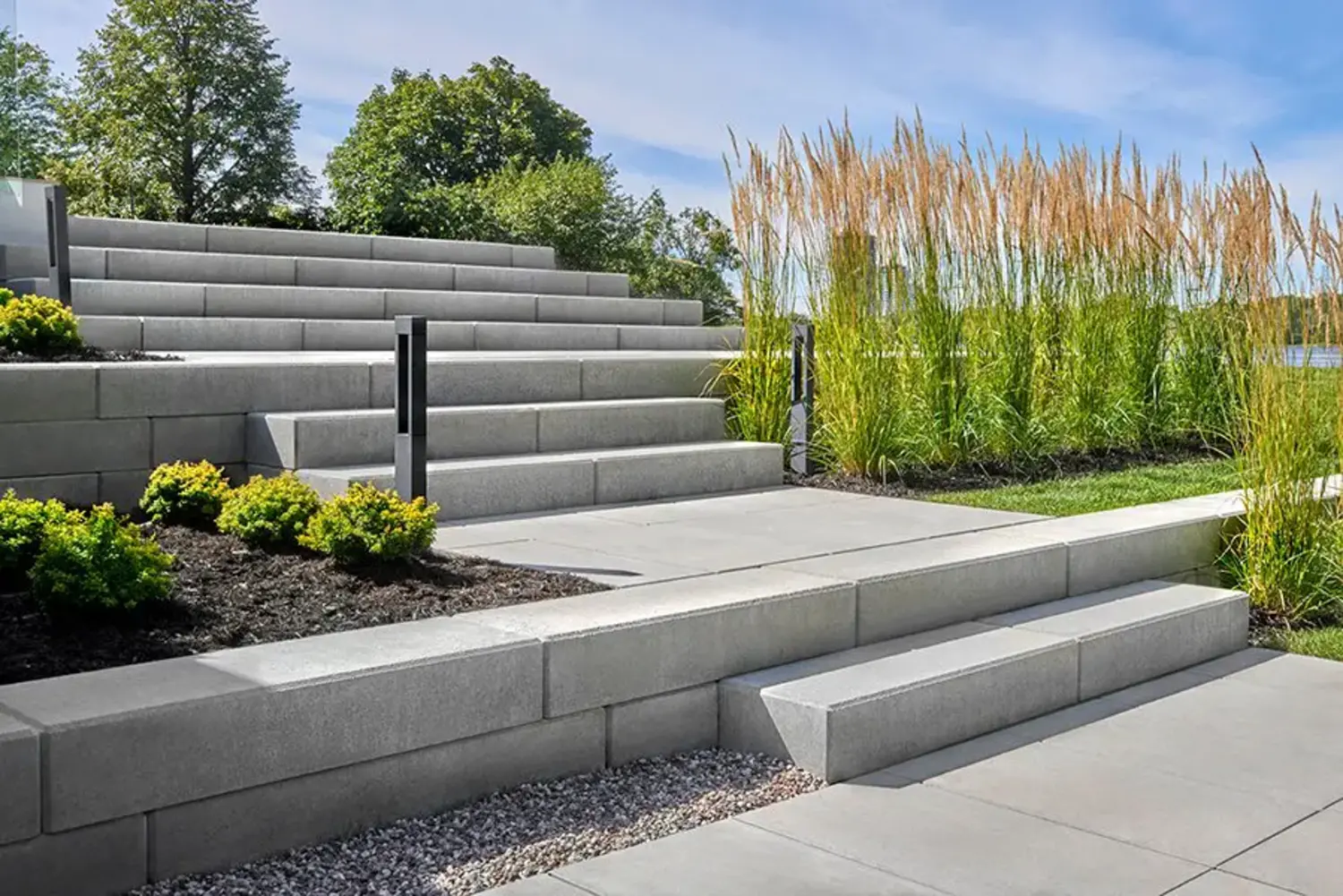 Techo-Bloc Raffinato Step | Sleek Modern Concrete Step | Stone Steps ...