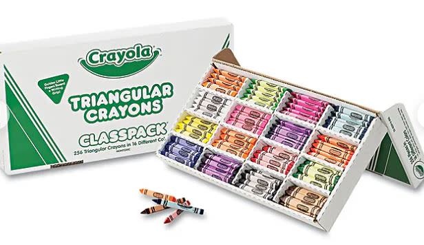 CRAYOLA CLASSPACK: TRIANGLE CRAYONS 256 PACK 16 COLORS - Creative Kids
