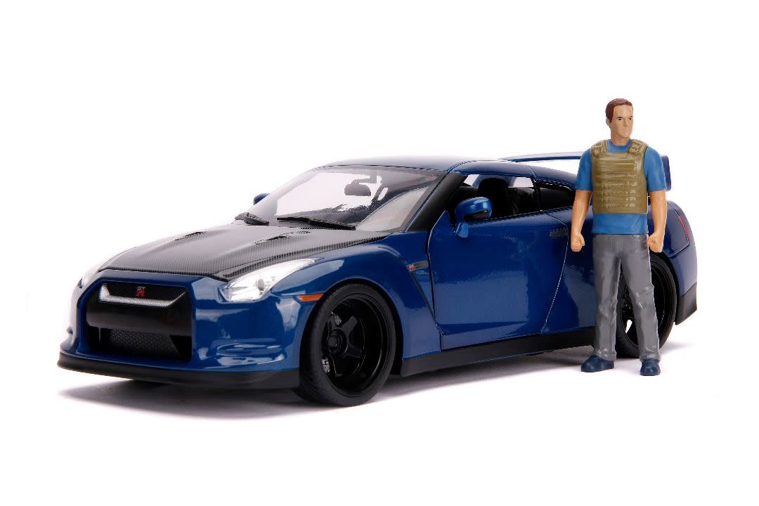 Nissan gtr toy store