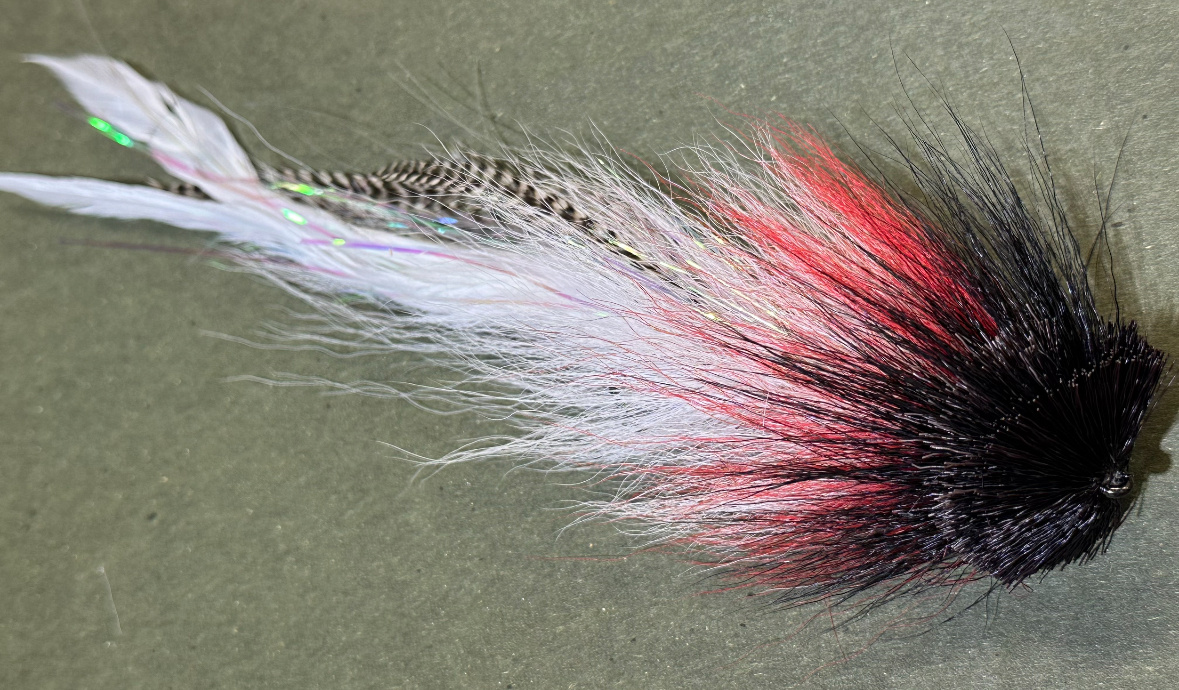 DOUBLE BUFORD PIKE/MUSKY FLY 8-10" - BLACK/RED/WHITE - Reid’s Fly Shop