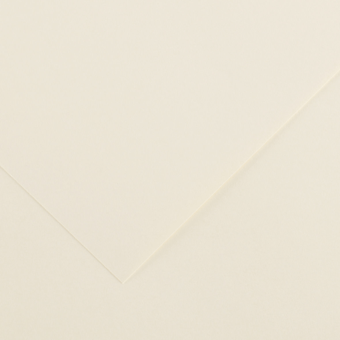 Colorline Paper Pearl White 19.5"x25.5" 300gsm - RISD Store