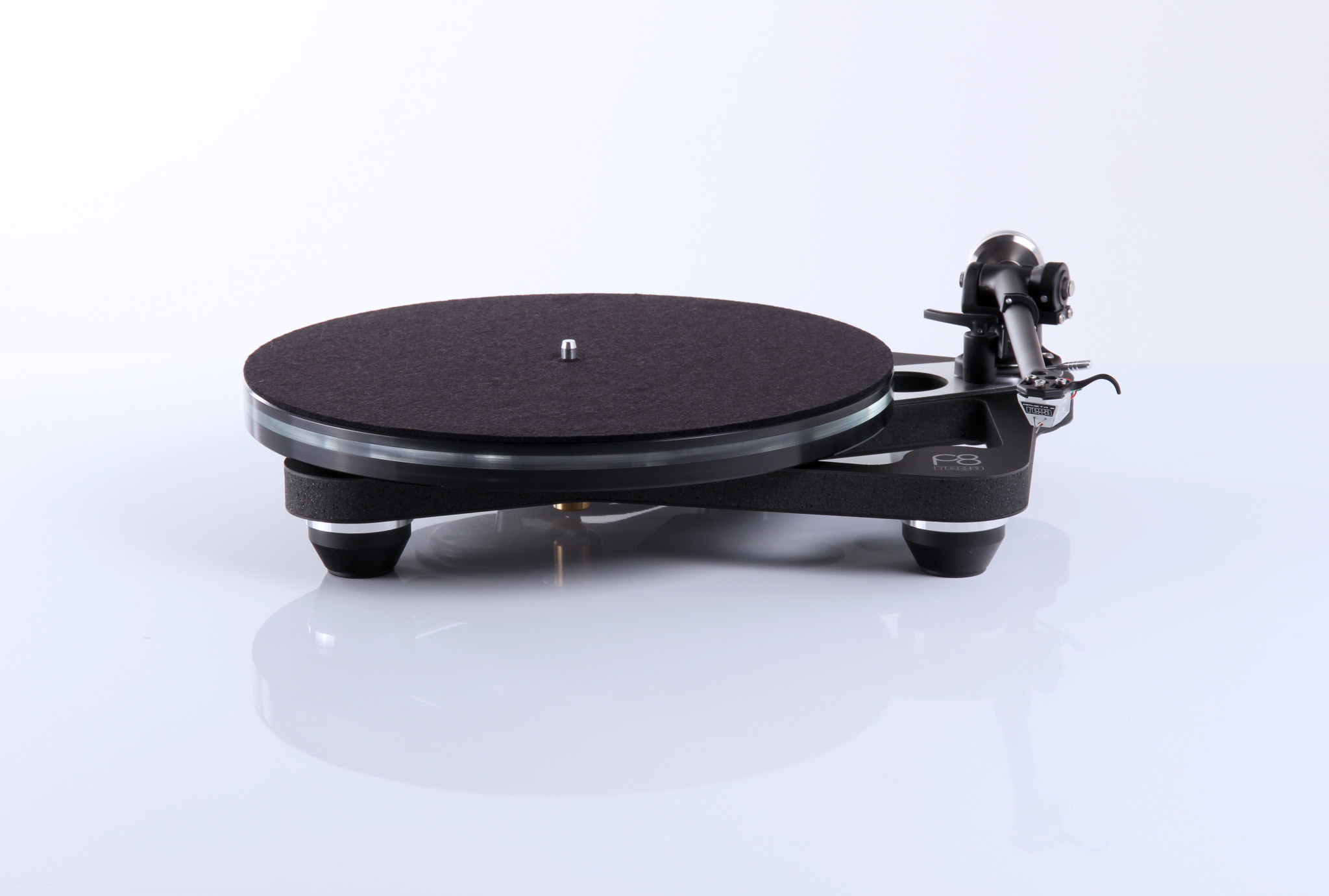 Rega Planar 8 Turntable - Hawthorne Stereo