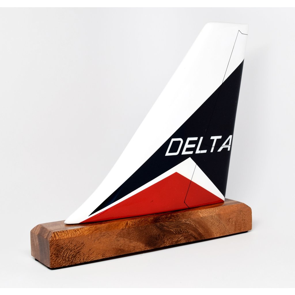 Delta Classic Logo Tail - Planewear