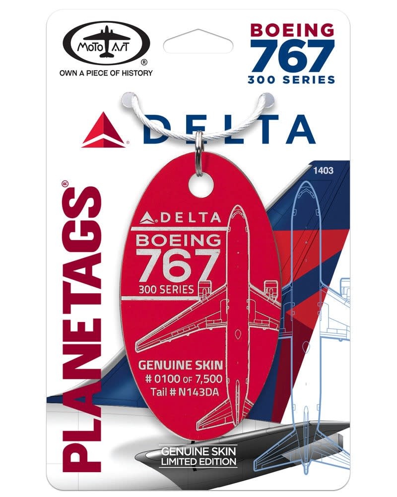 Plane Tag Boeing Delta 767-332 Light Red ️ - Planewear