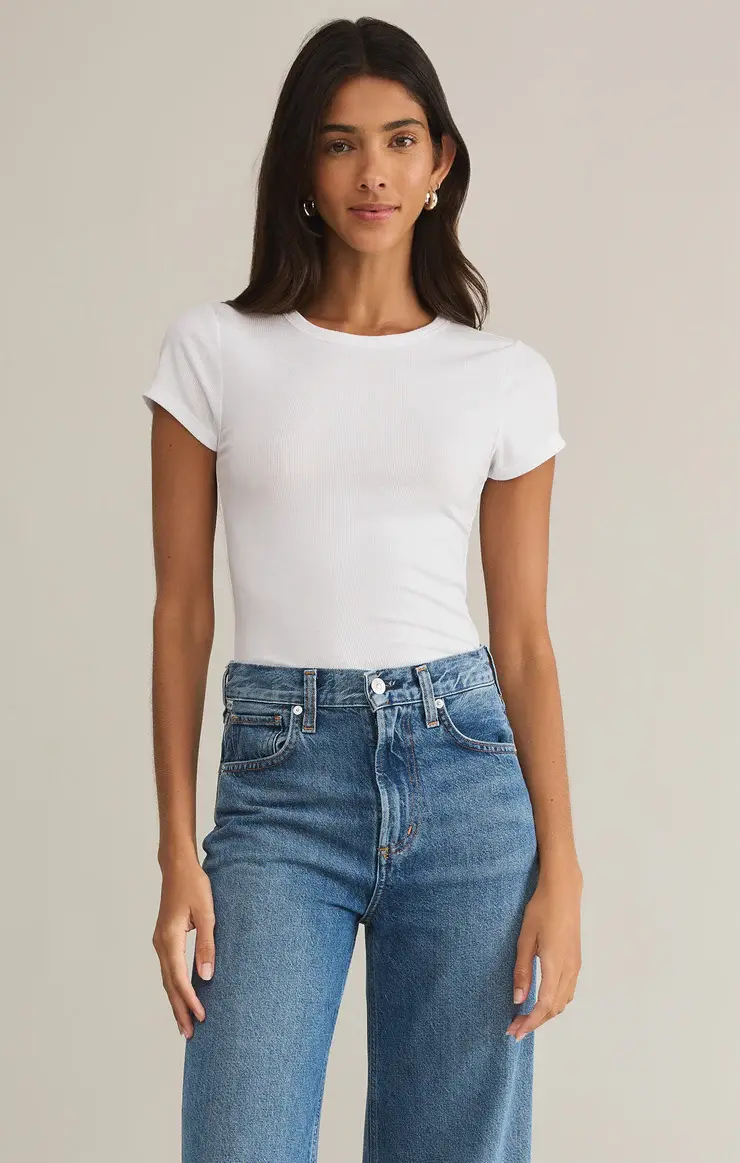 Avery SS Tee, White - Cheeks Jeans