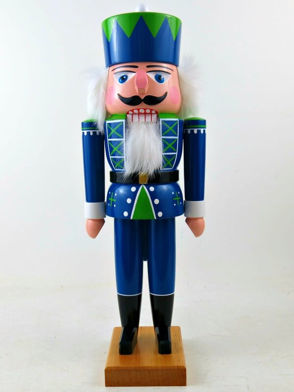 Nutcrackers - Nutcracker Lady Gift Shop