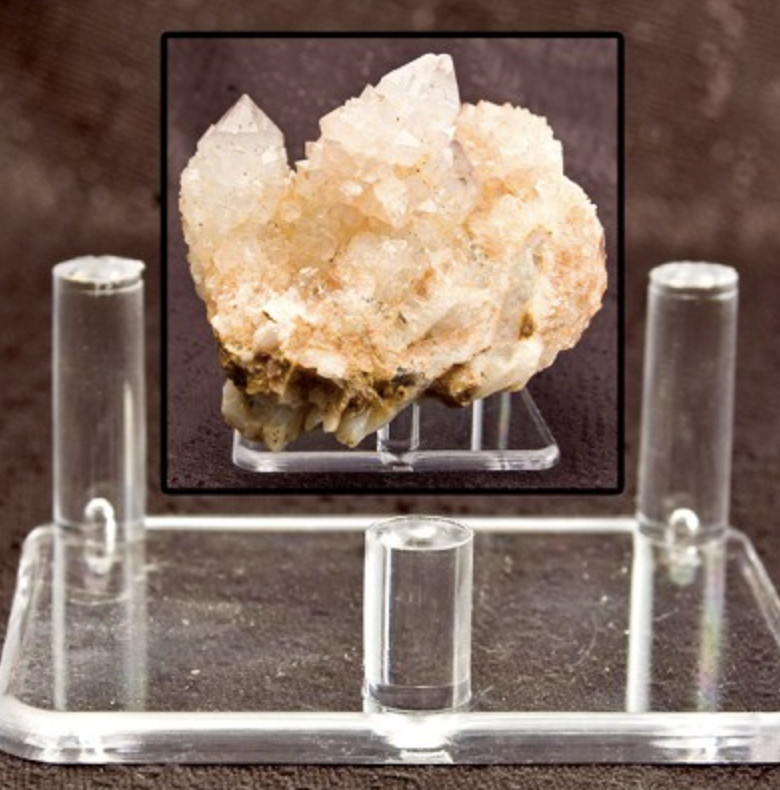 Plastic Cluster Stand - BOB Headquarters