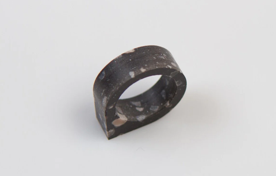 DConstruct Corian ring - Lac Boutique