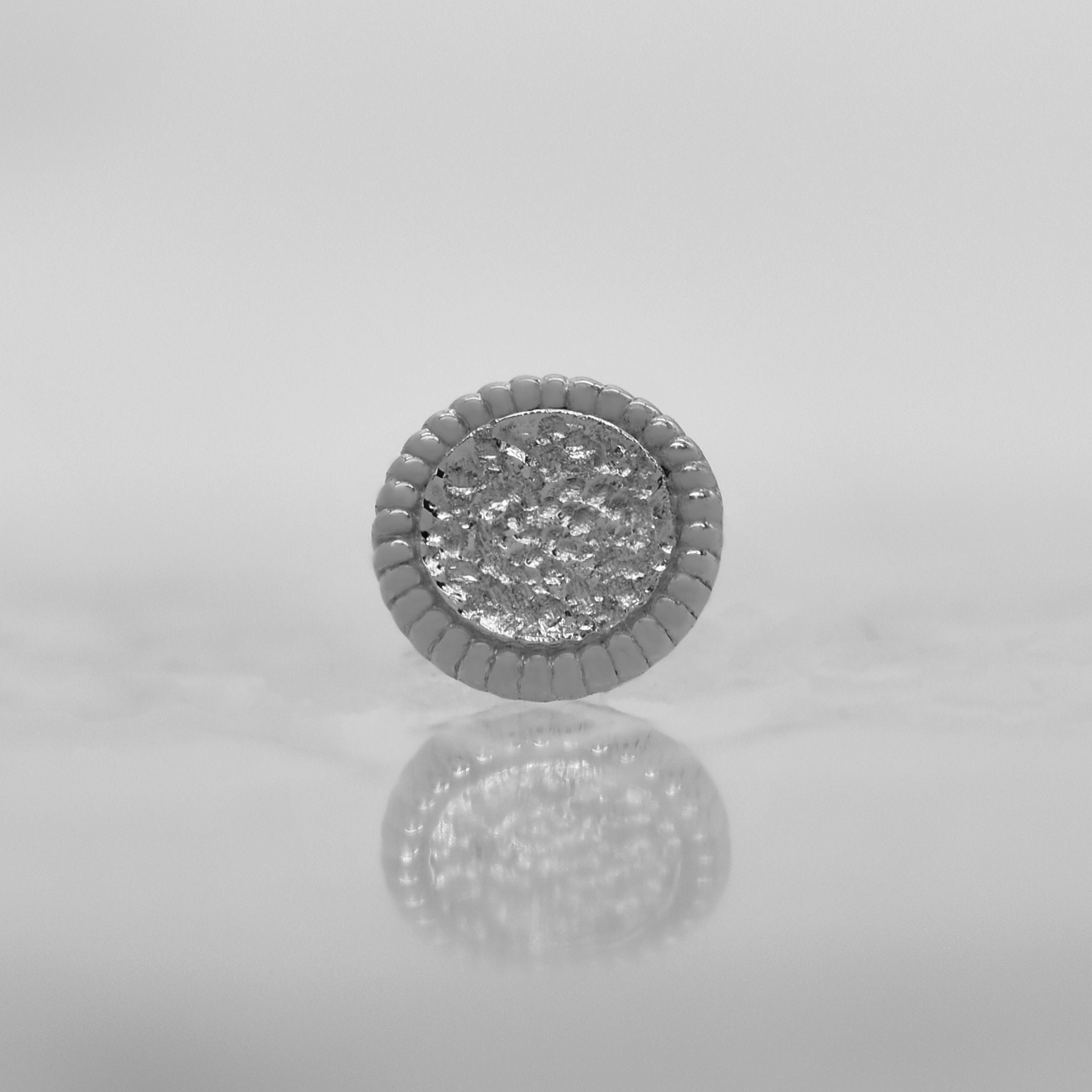 Maya threadless Luxe WG - Enigma Professional Piercing Adams