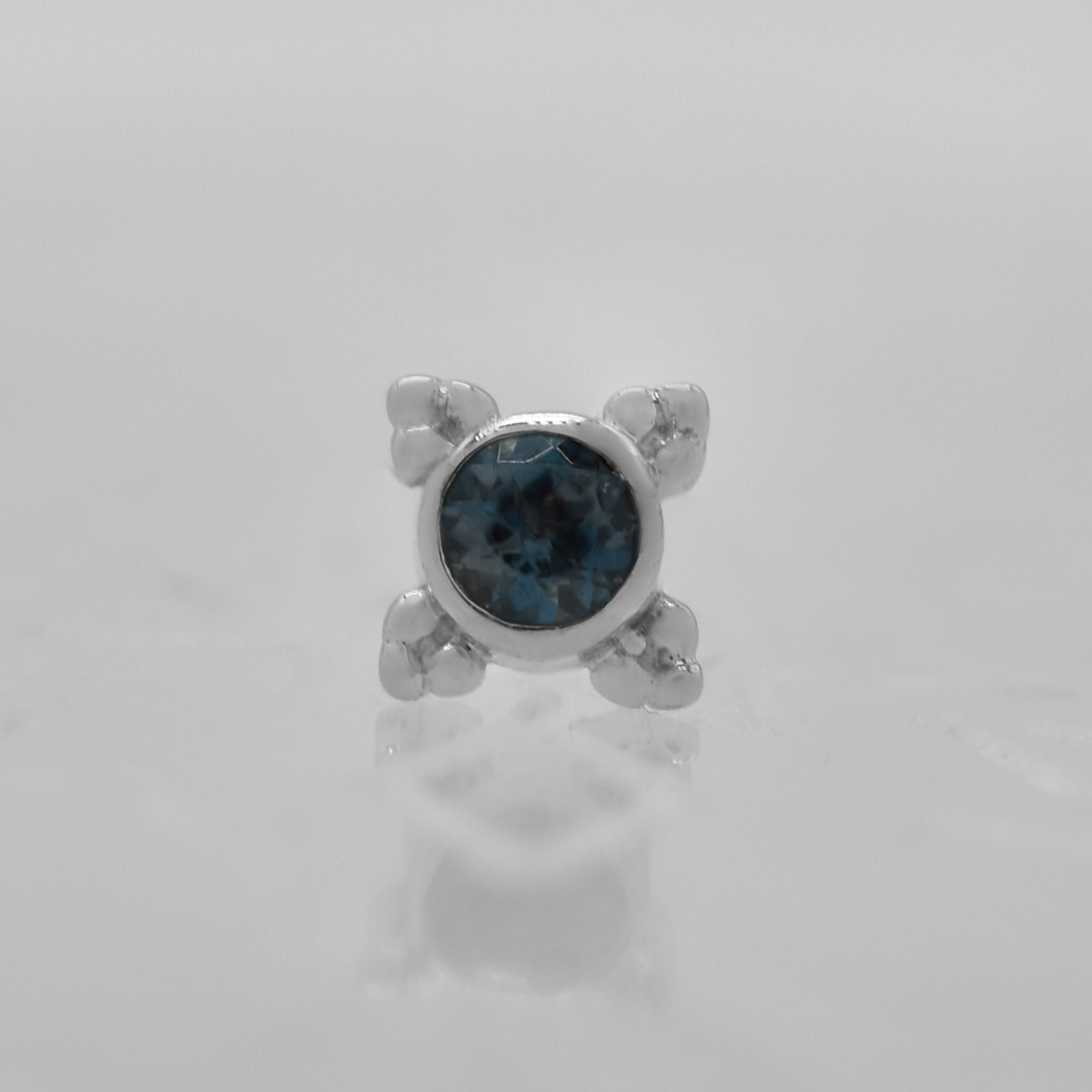 BVLA threadless 5mm Mini Kandy WG with 2mm London Blue Topaz - Enigma ...