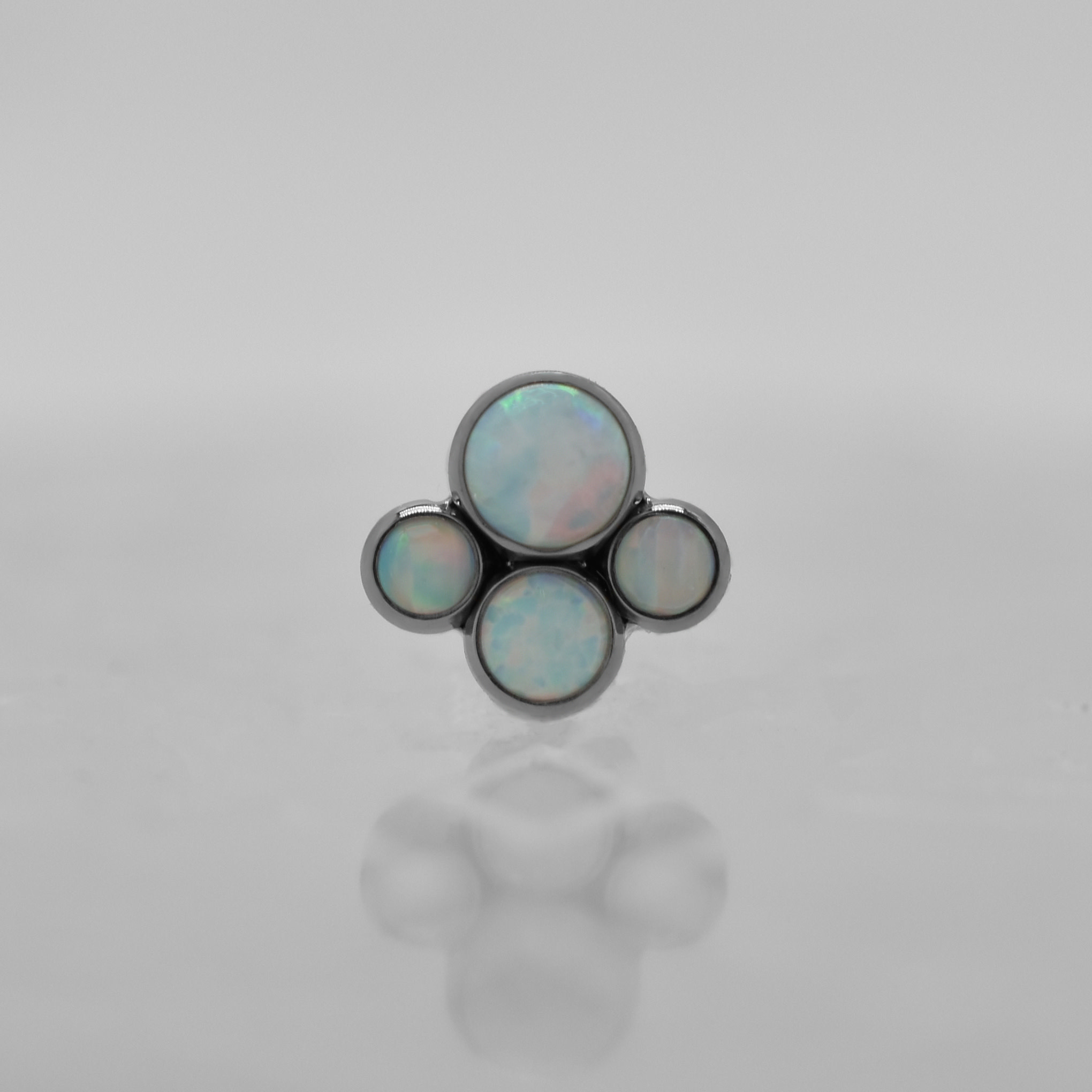 Intrinsic threadless cluster 4 gem Large White Opal - Enigma Professional Piercing Adams