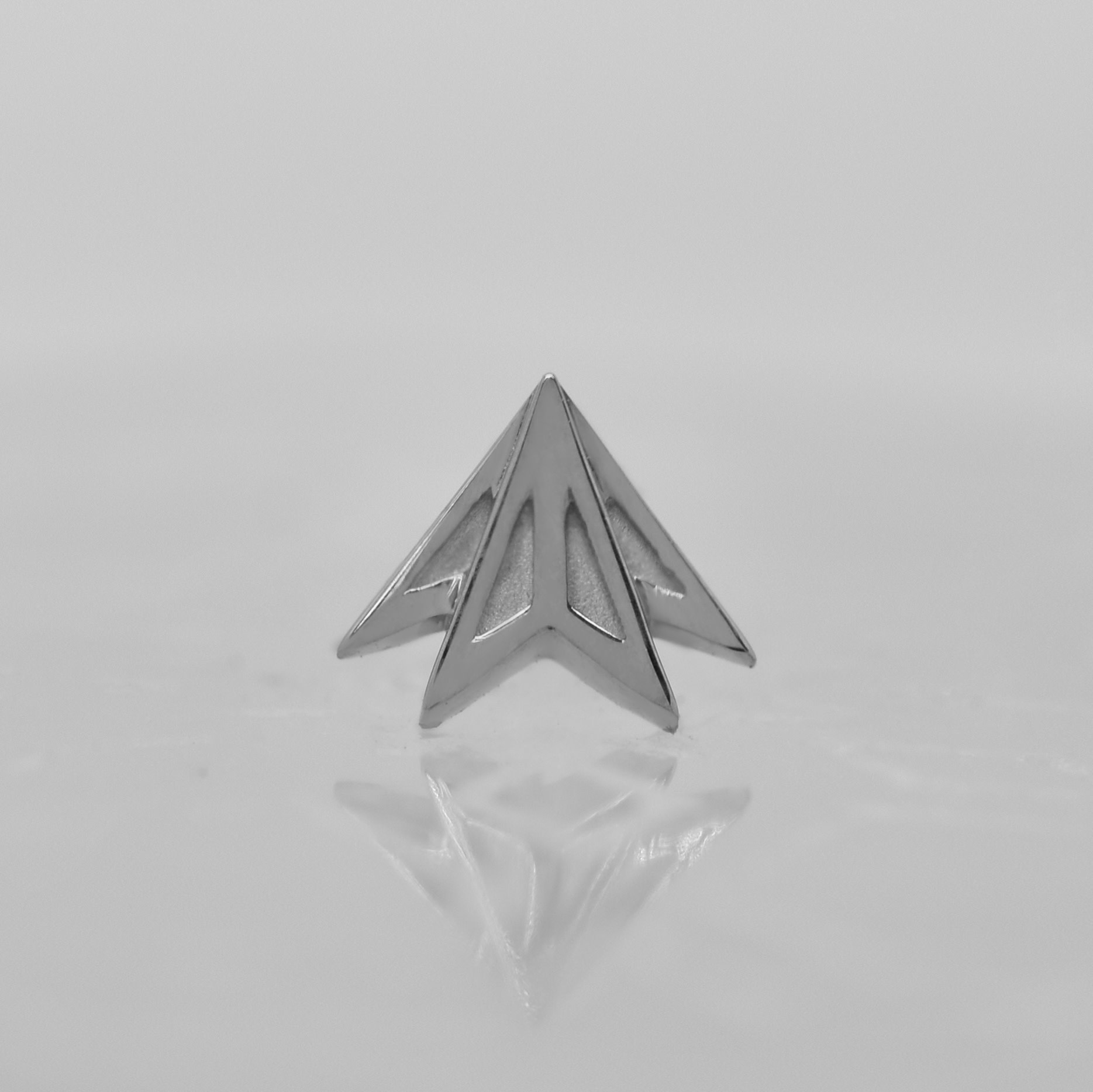 Junipurr threadless Utopian WG - Enigma Professional Piercing Adams