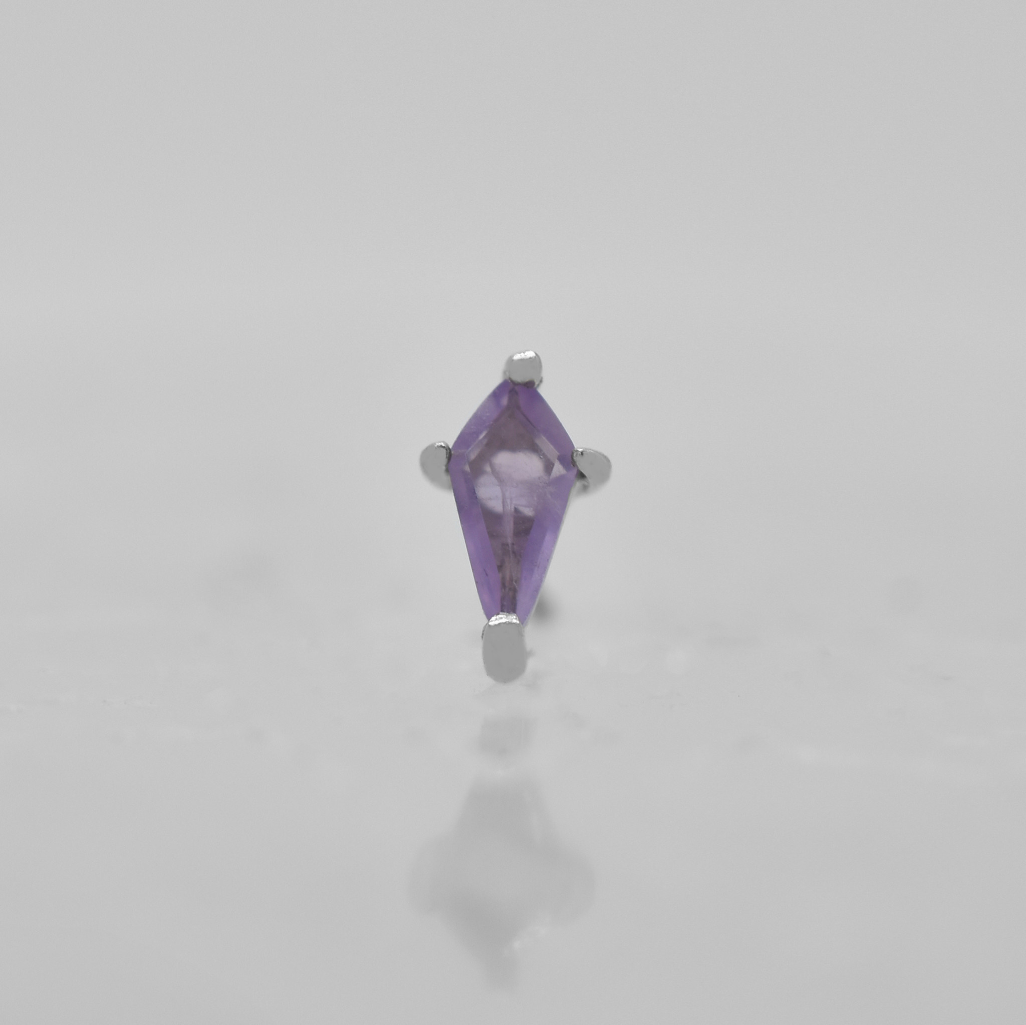 Buddha Jewelry threadless Mini Soho kite cut Amethyst WG - Enigma ...