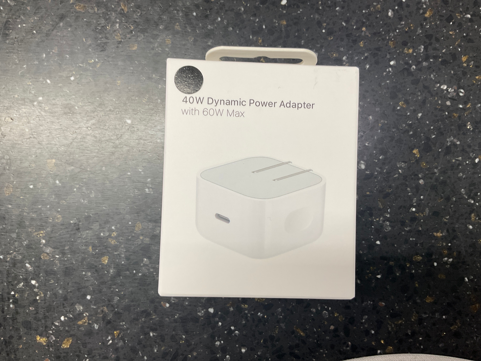 40w Dynamic Power Adapter - Gear & Gadget Bermuda Ltd.