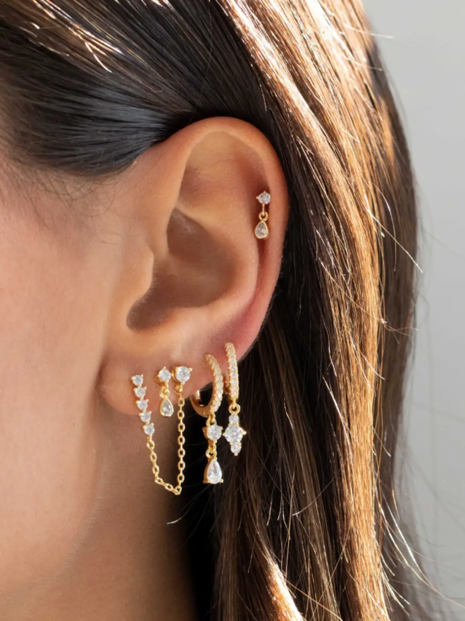 LADY JONES - L A D Y J O N E S