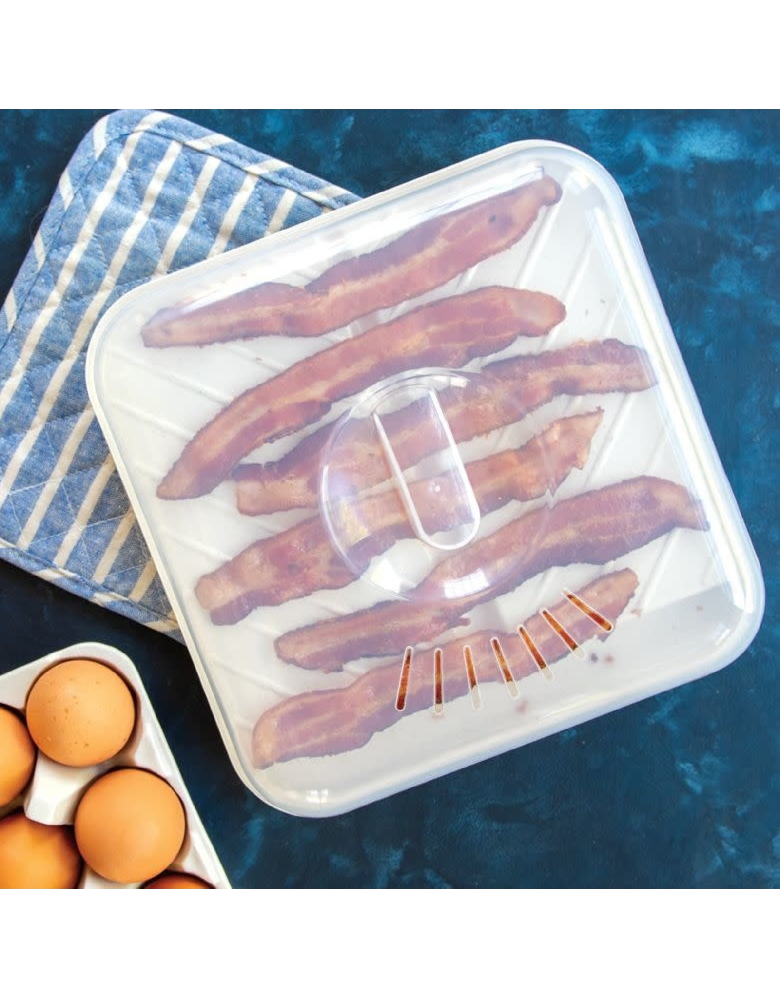 Medium Slanted Bacon Tray w/ Lid - Blanton-Caldwell