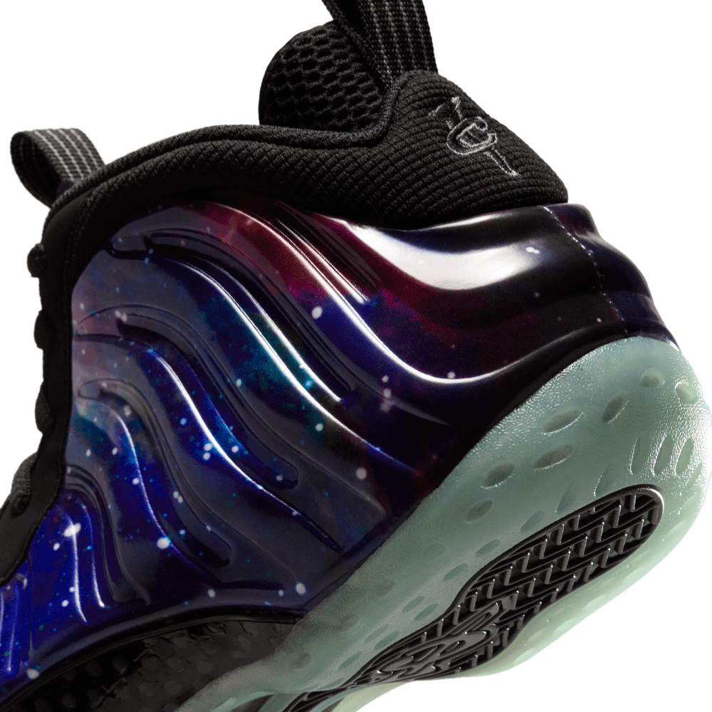 LAUNCHES - NIKE FOAMPOSITE ONE 'GALAXY' - 02 21 25 - Top Fashion LAUNCHES - NIKE FOAMPOSITE ONE 'GALAXY' - 02 21 25 - Top Fashion
